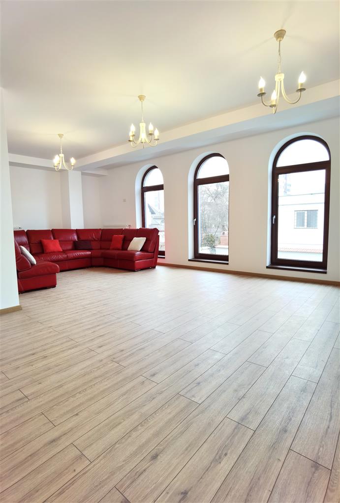 Oportunitate Vila cu 6 apartamente situata central in Brasov - ID 3684